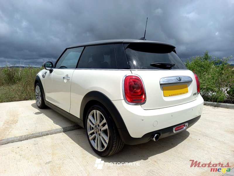 2018' MINI Cooper 7 EDITION for sale. Rivière Noire - Black