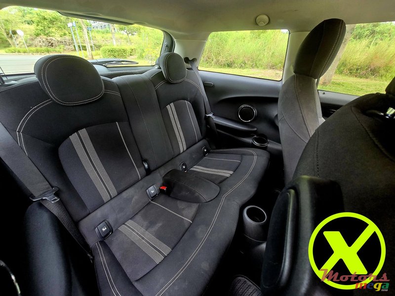 2021' MINI Cooper S for sale. Rose Hill - Quatres Bornes,