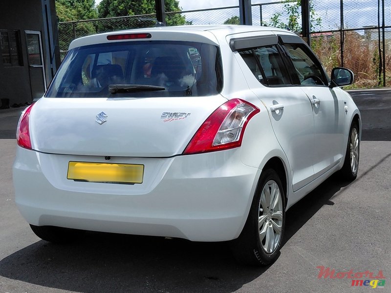 2015' Suzuki Swift for sale. Vacoas-Phoenix, Mauritius