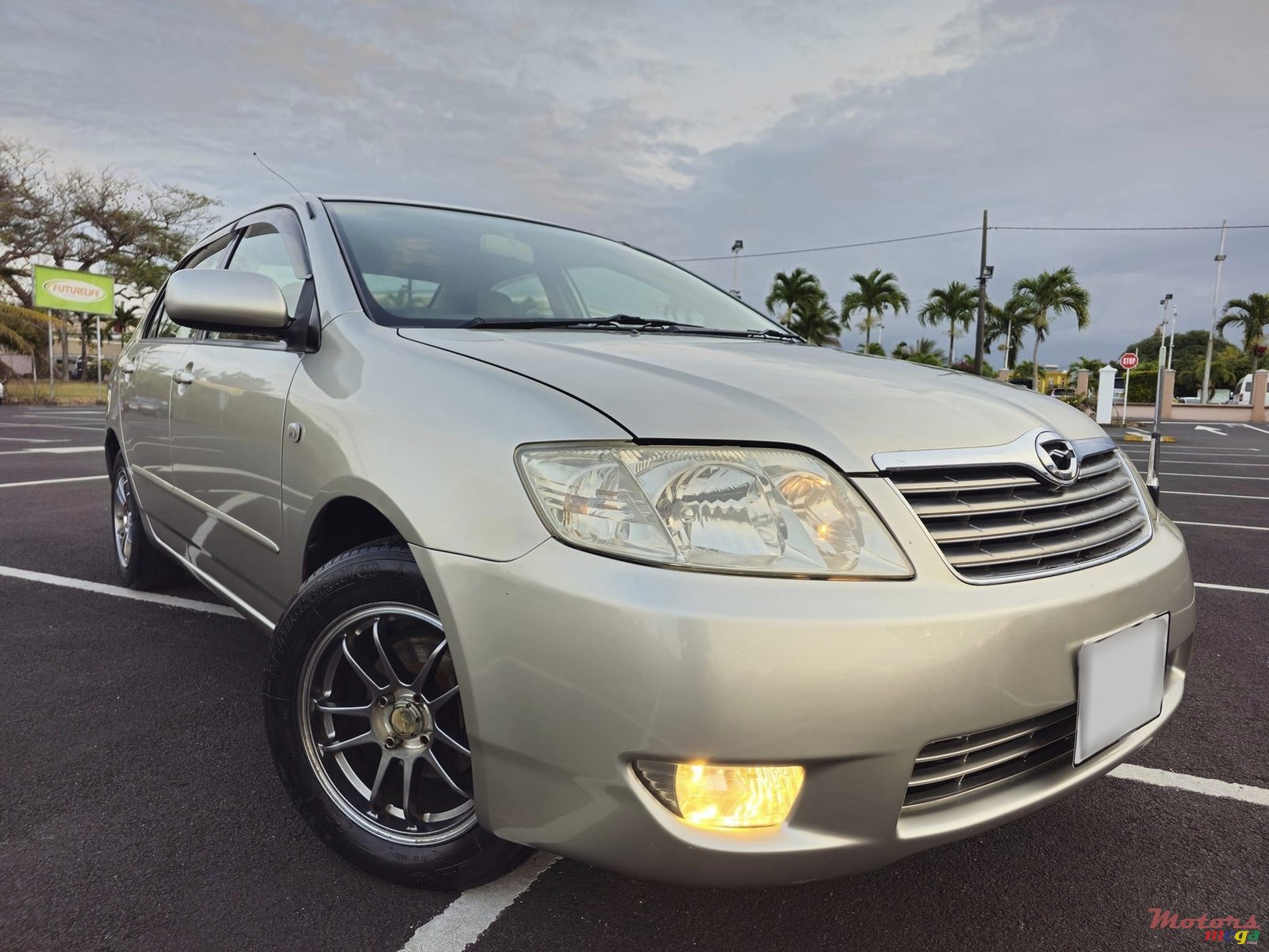 2004' Toyota Corolla NZE121 for sale. Trou aux Biches, Mauritius