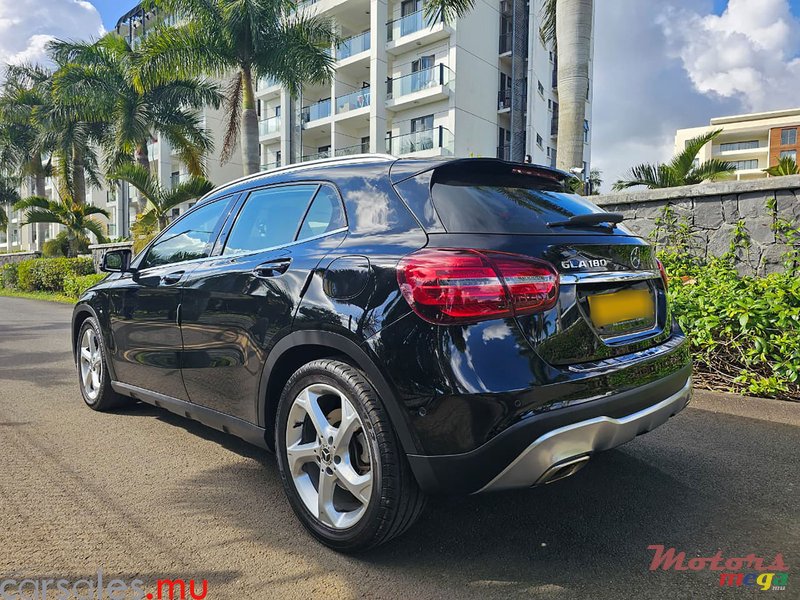 2020' Mercedes-Benz GLA 180 Urban 1.6 for sale. Vacoas-Phoenix, Mauritius