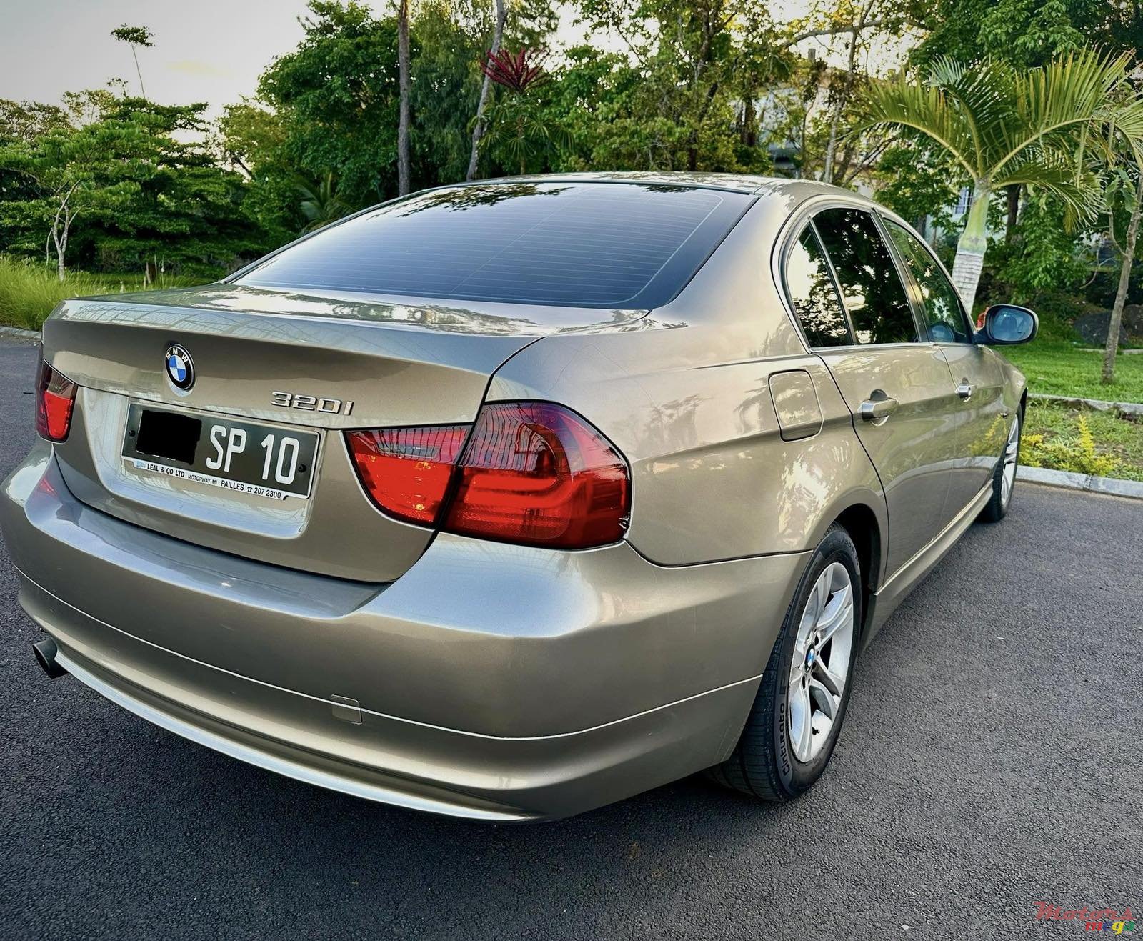 2010' BMW 320 for sale. Quartier Militaire, Mauritius