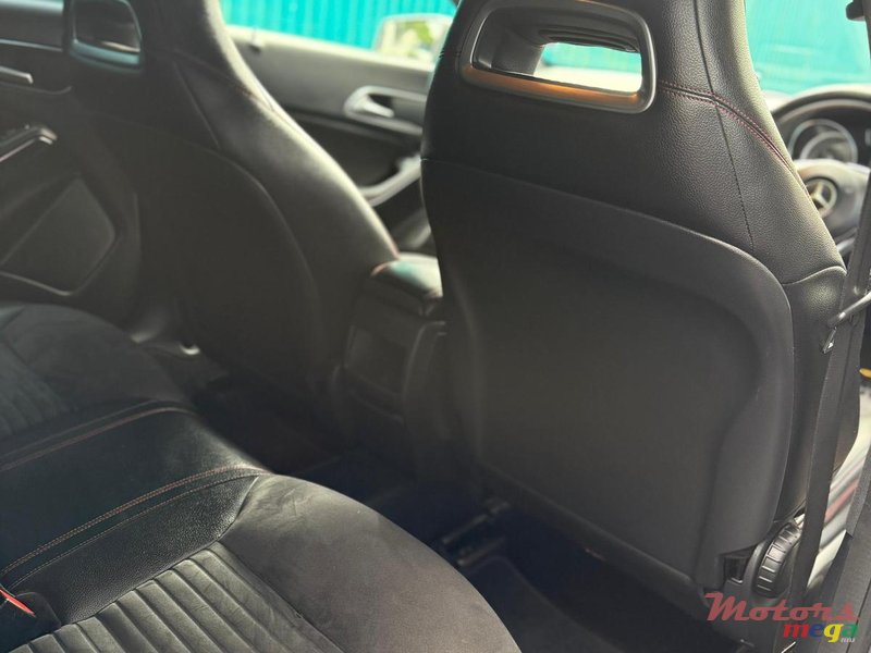 2016' Mercedes-Benz CLA 200 for sale. Port Louis, Mauritius
